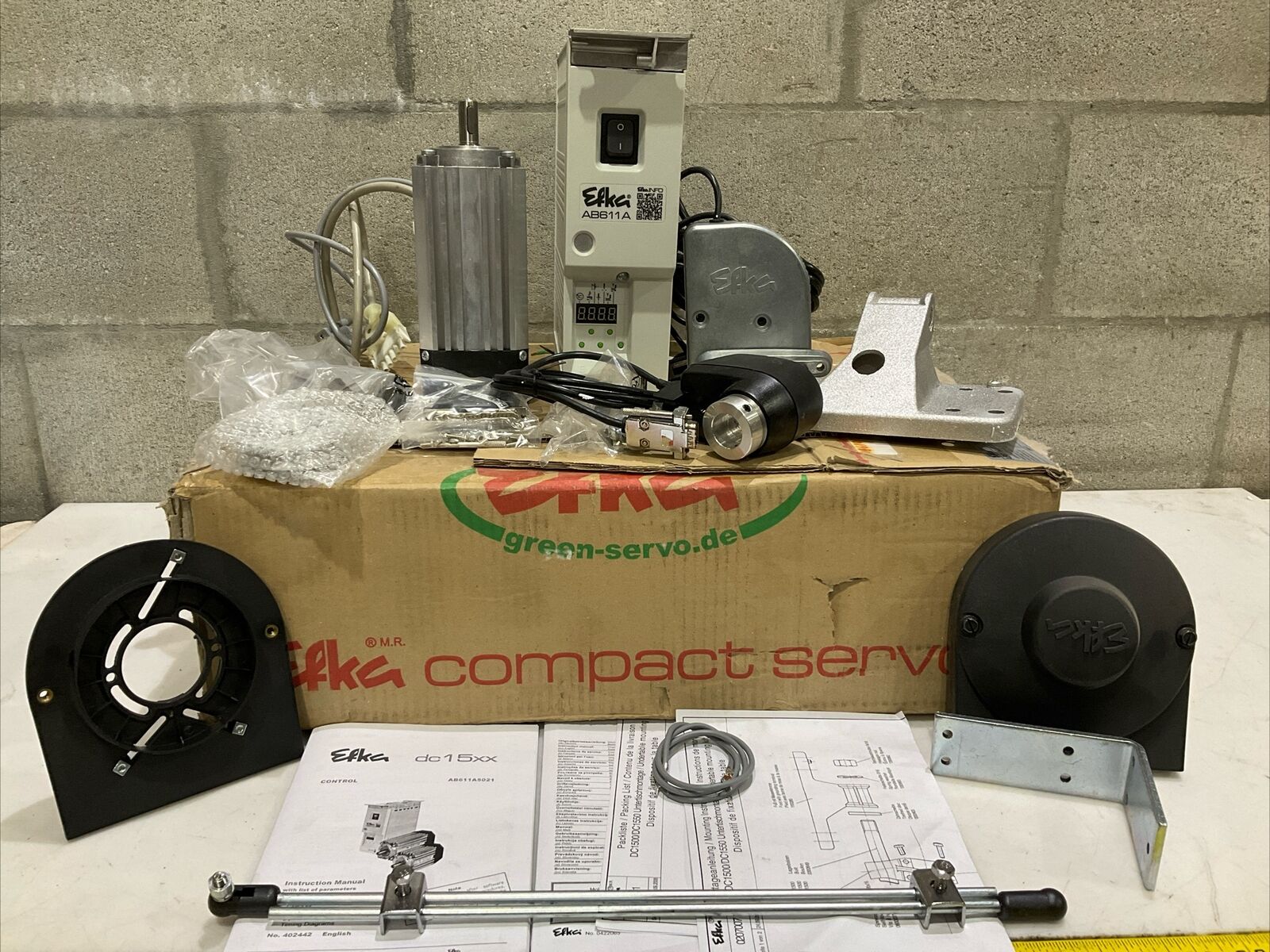 EFKA AB611A5021 N214 COMPACT SERVO MOTOR VARIO DC 50/60 HZ 230V RM6 ...