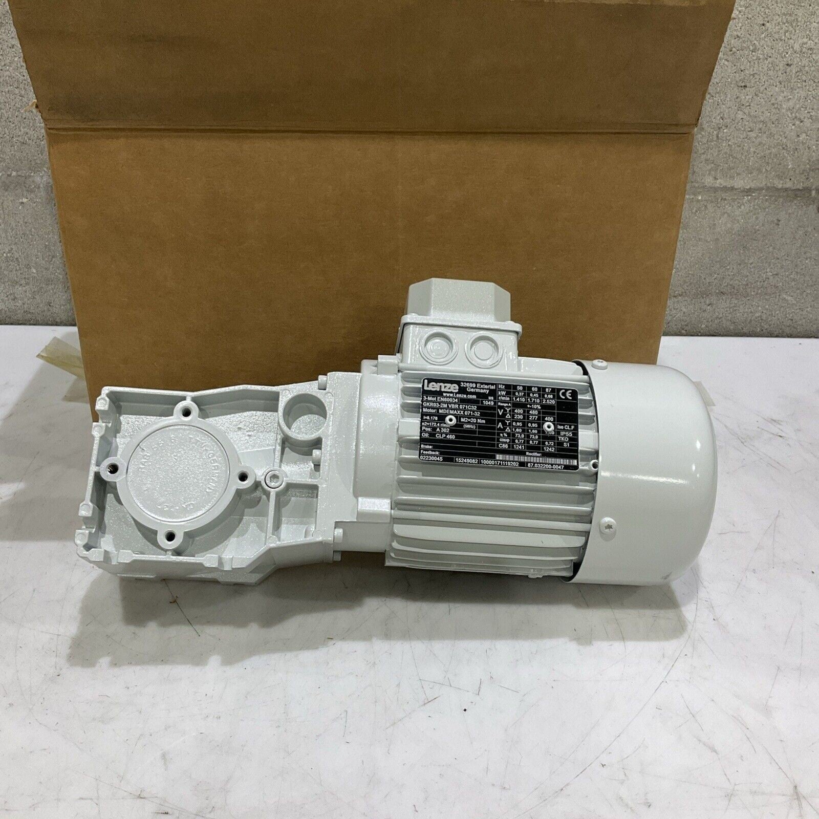 LENZE EN60034 GKR04-2E VBR 071C32MDEMAXX GEARBOX MOTOR U3S – Industrial ...