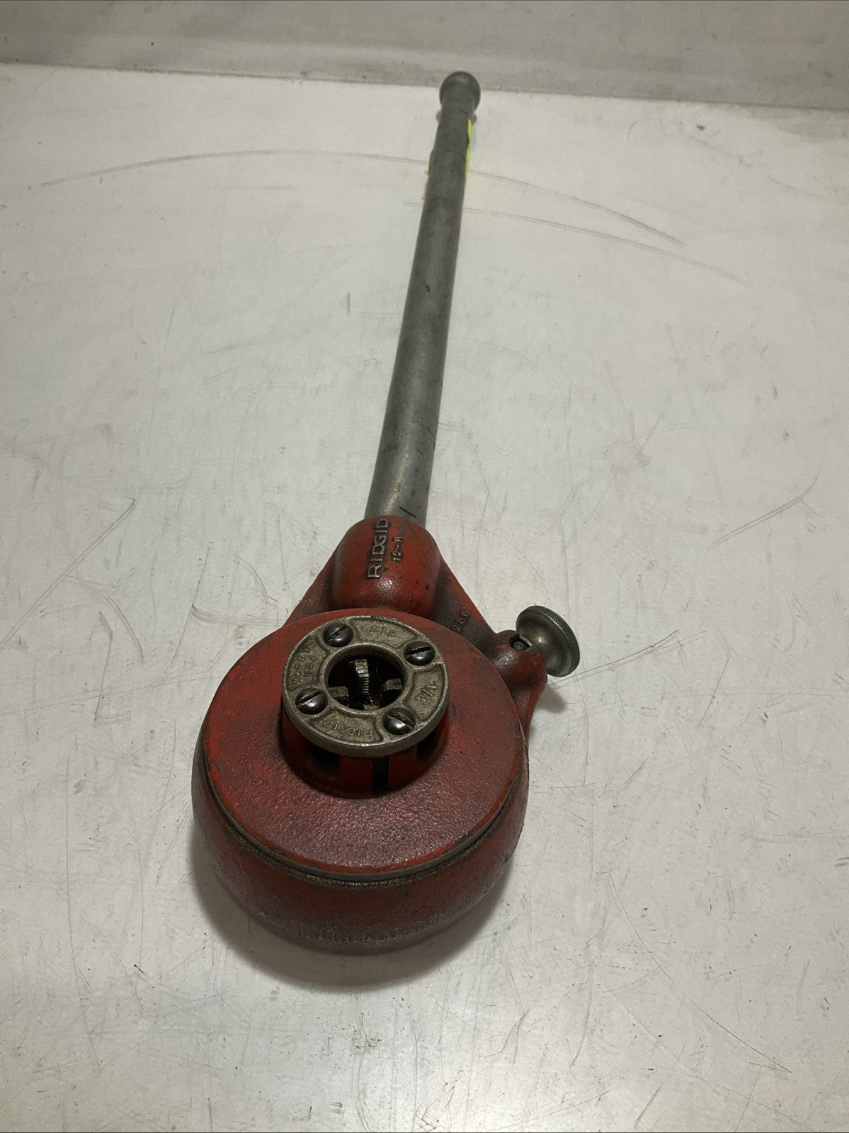RIDGID 12-R - D286 PIPE THREADER RATCHET WITH HANDLE Z2M – Industrial ...