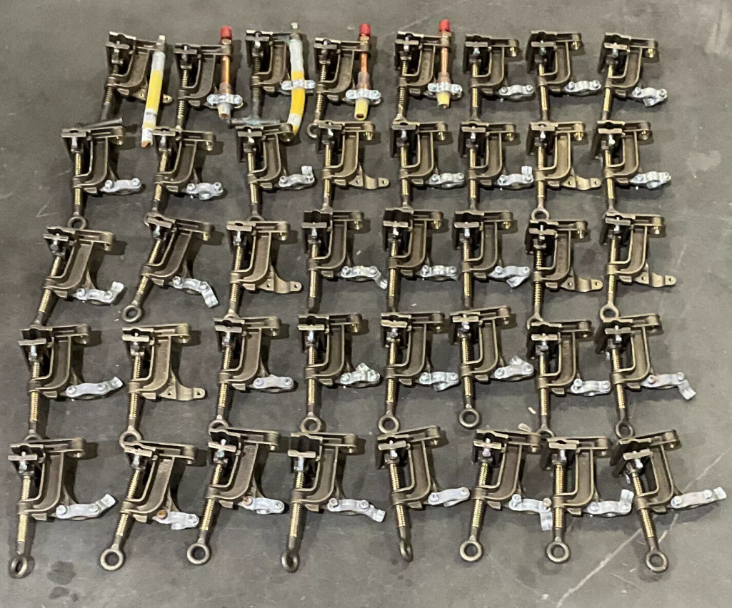 ( 40 ) NESCO/CHANCE GROUNDING CLAMP – Industrial Garage Sales