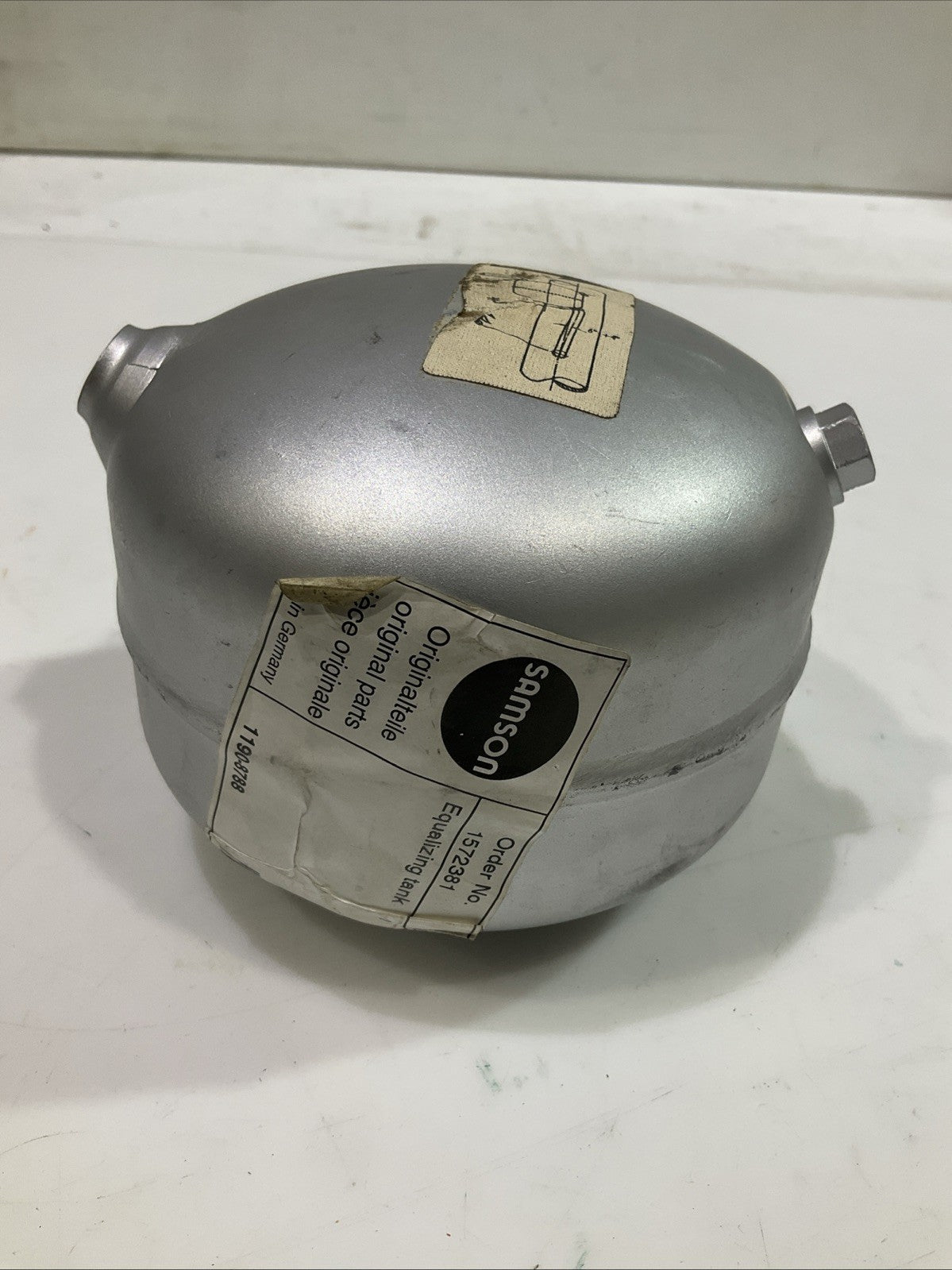 SAMSON 0487/516-60 REGULATOR ASSEMBLY T2M – Industrial Garage Sales