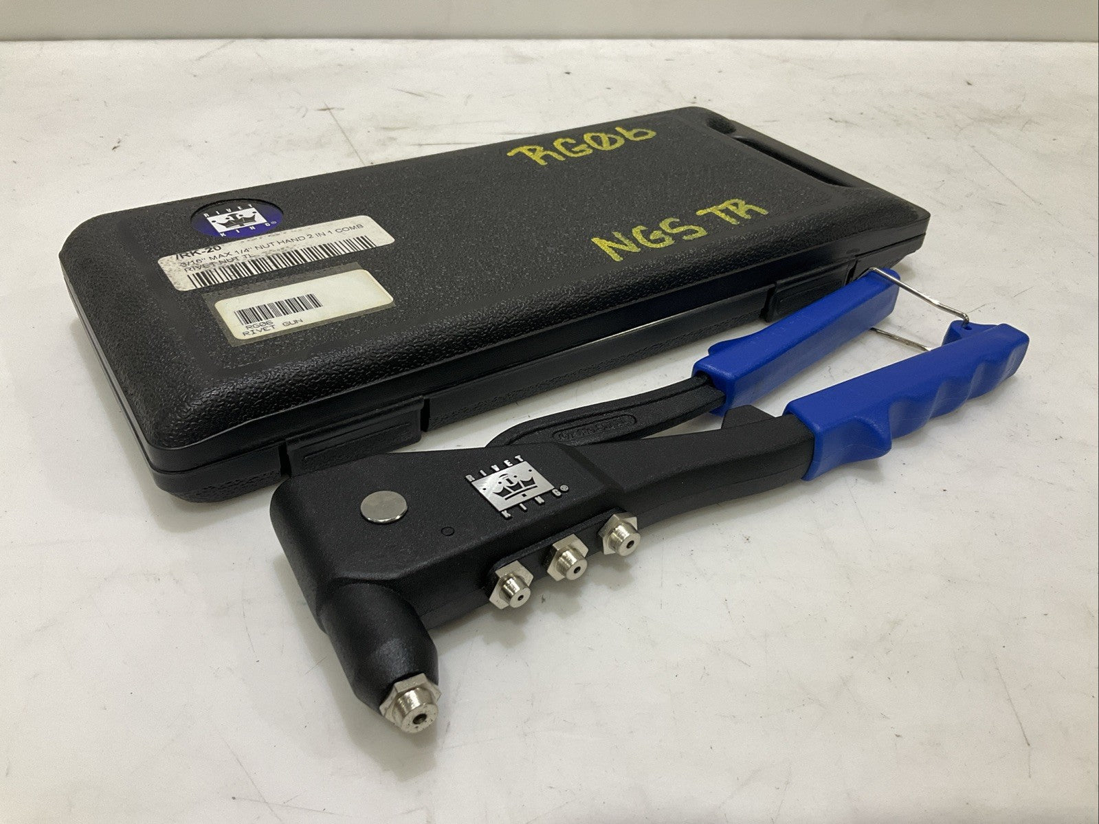 RIVET KING RK-20 RIVET GUN 3/16 IN MAX 1/4 IN NUT HAND 2 IN 1 COMB RIV ...
