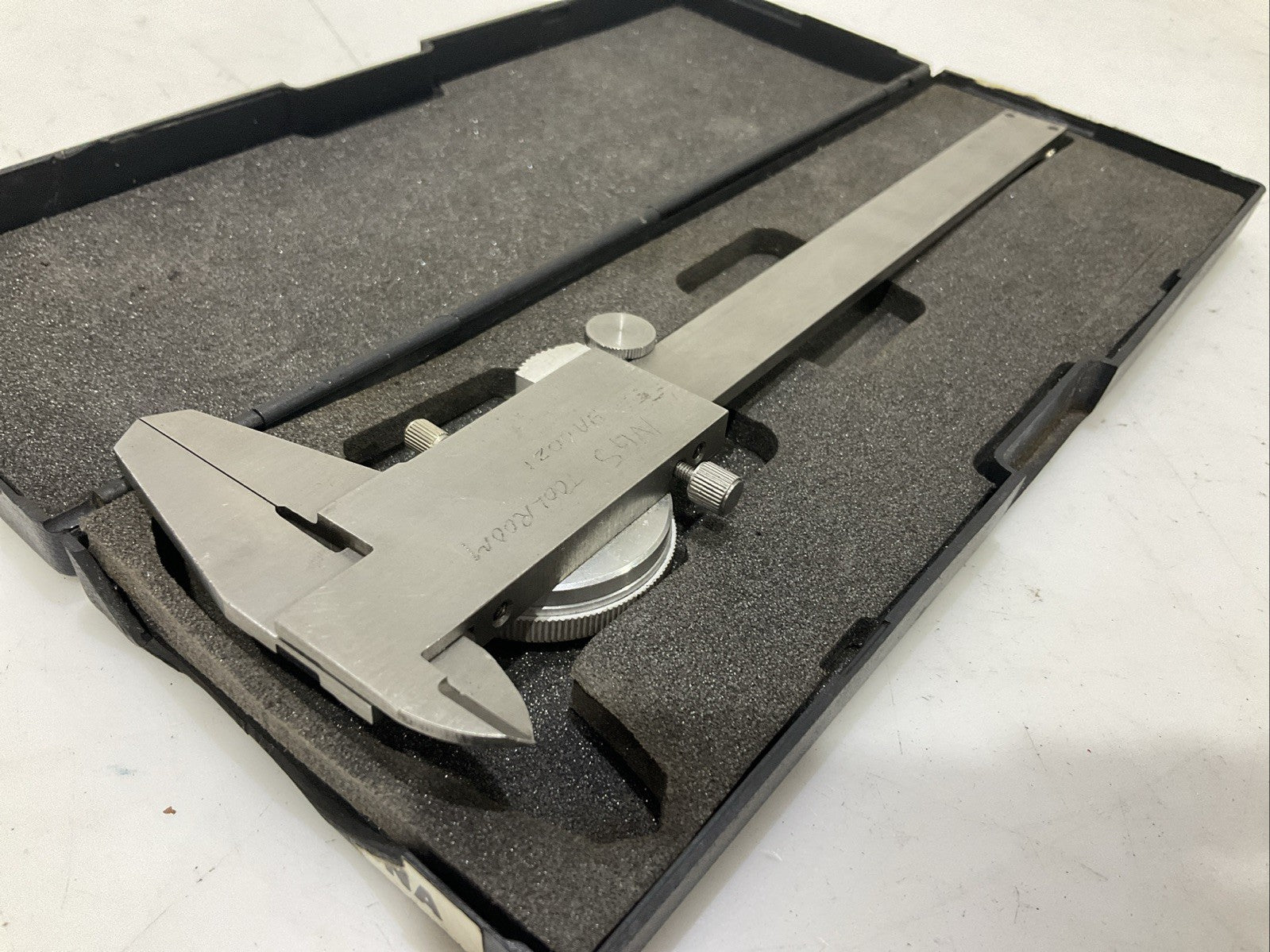 AEROSPACE SHOCKPROOF SLIDE DIAL CALIPER 6 -.001 MACHINIST PRECISION TO ...