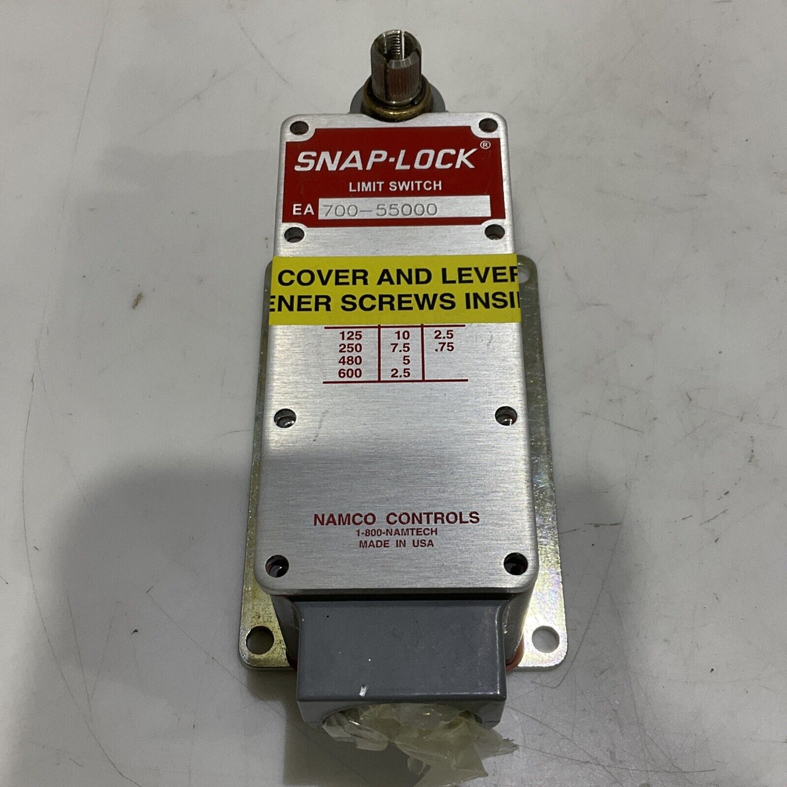 NAMCO EA700-55000 SNAP-LOCK LIMIT SWITCH 373 – Industrial Garage Sales