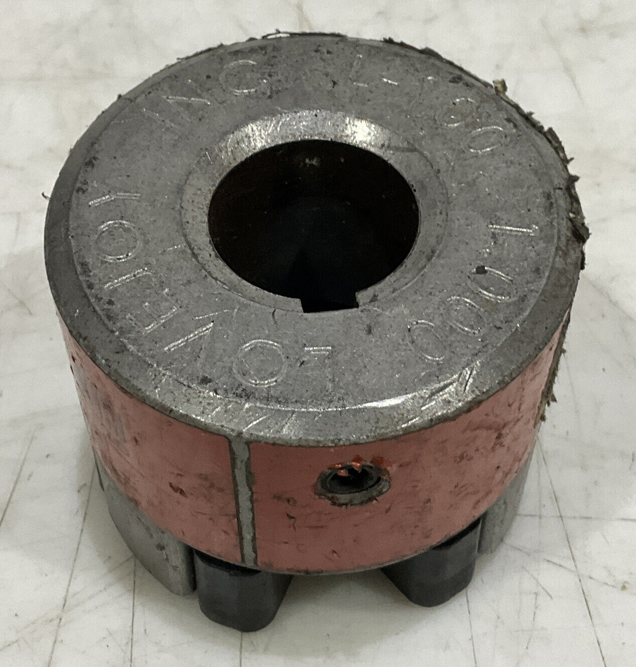 LOVEJOY L-100 COUPLING WITH SPIDER INSERT 881 – Industrial Garage Sales